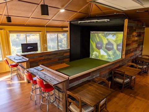 Indoor Golf Simulators | Golden Oaks | Fleetwood, PA
