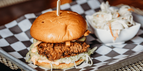 Bogey's Pub - Golden Oaks